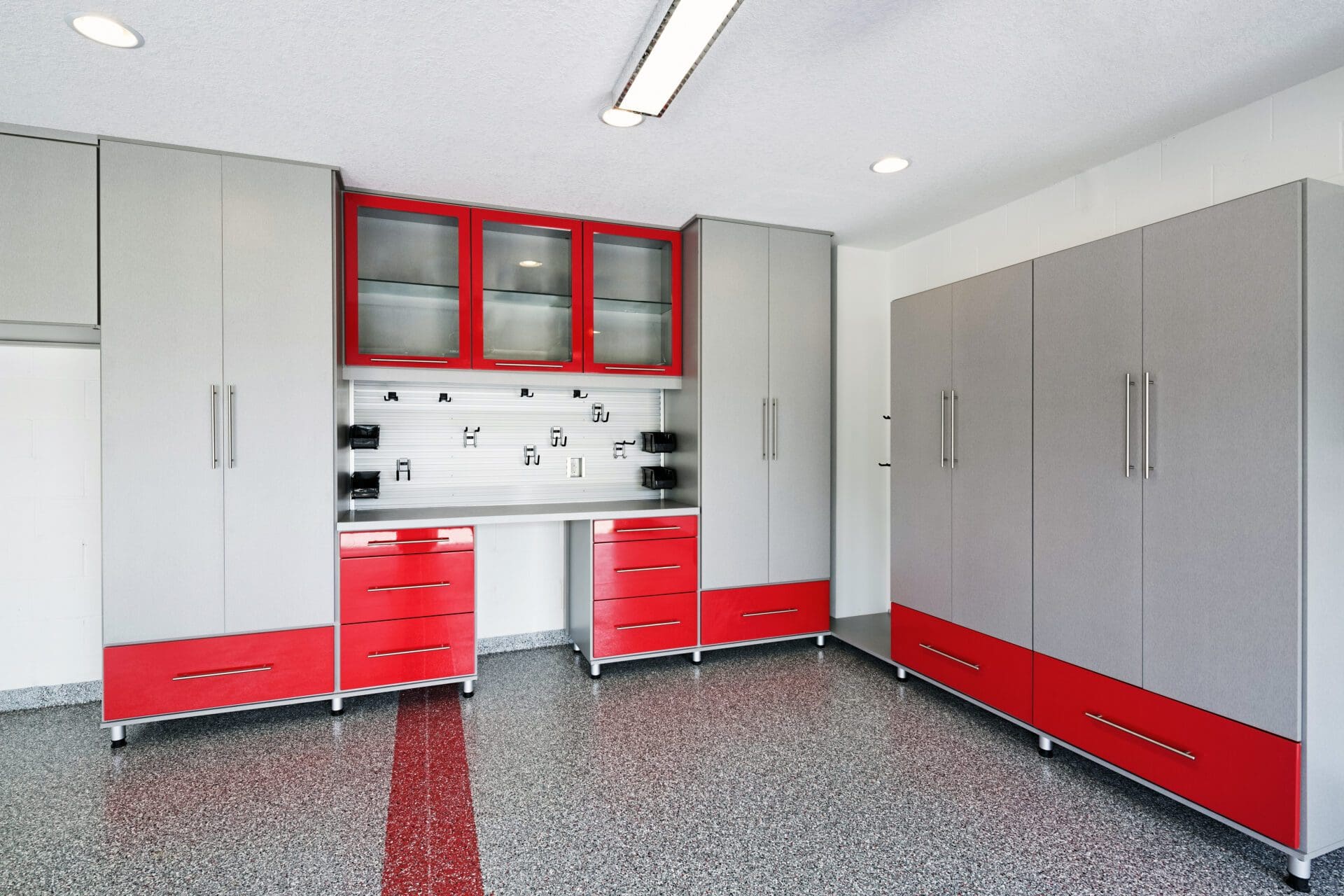 Custom Garages in Nashville, TN | Garage Storage Systems